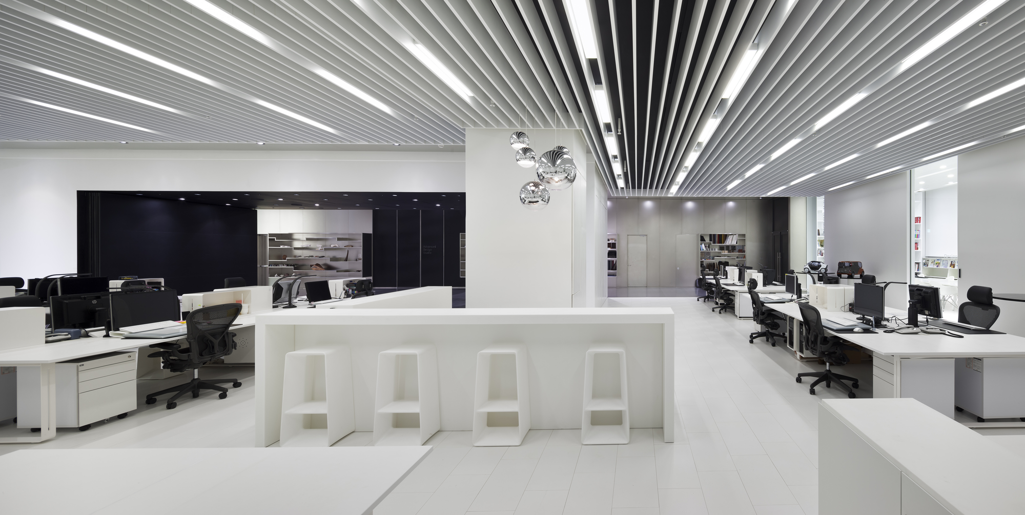 Gallery of Hyundai Advances Design Studio / Delugan Meissl Associated ...