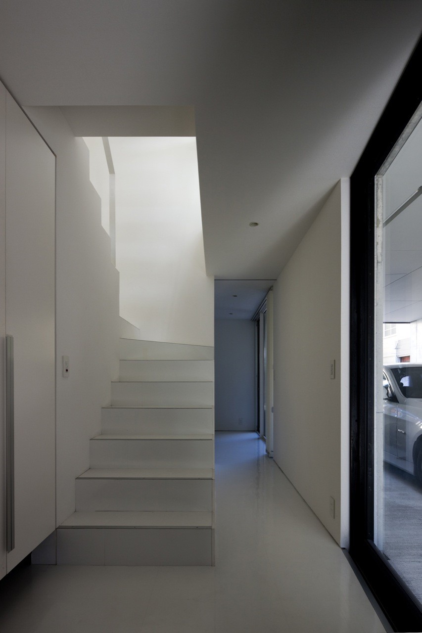 Gallery of Louver House / Code Architectural Design - 11