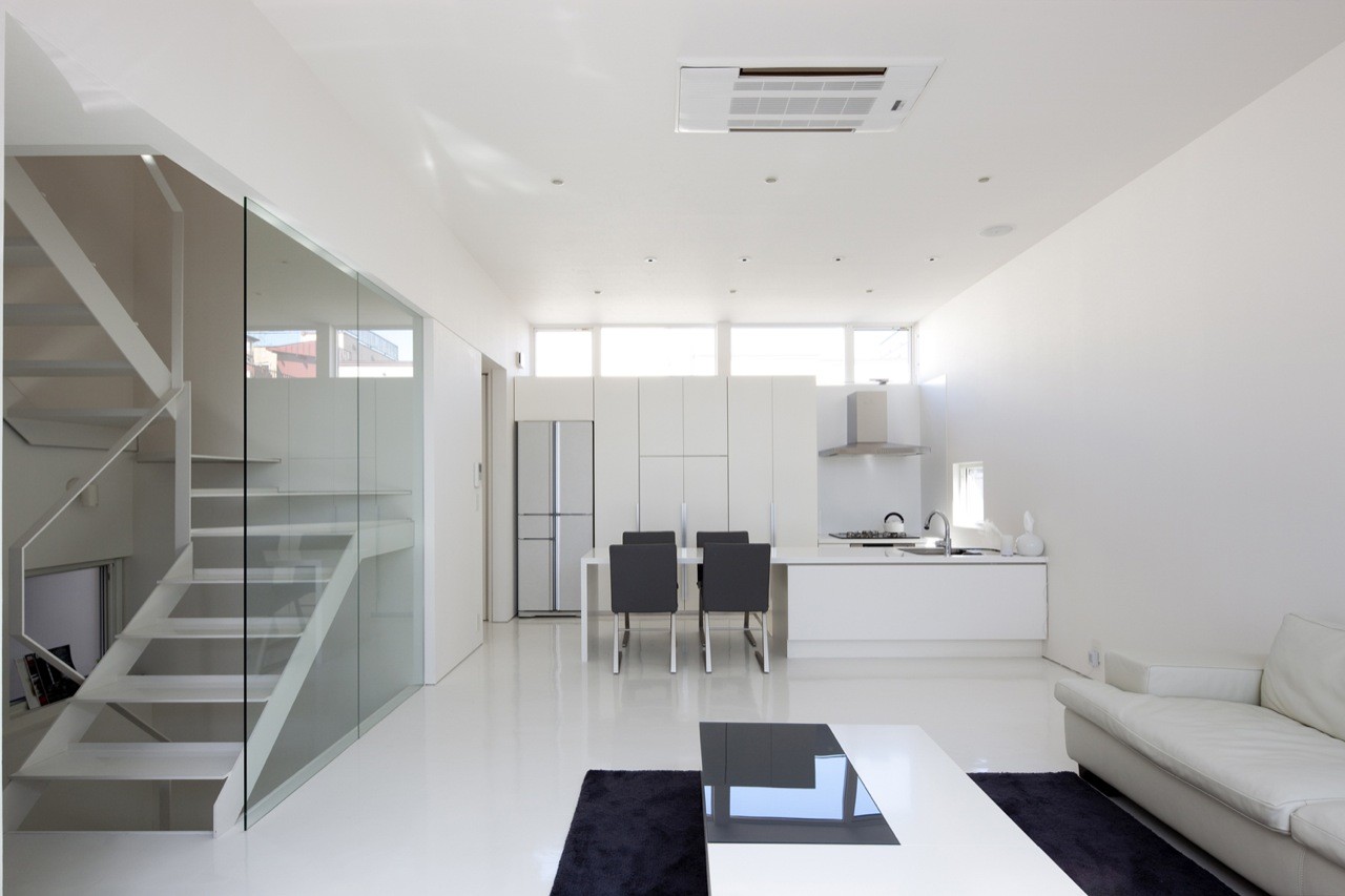 Gallery of Louver House / Code Architectural Design - 4