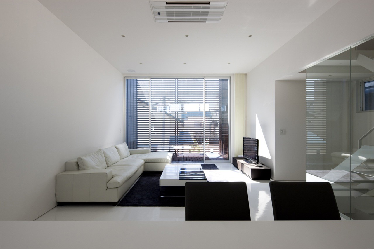 Gallery of Louver House / Code Architectural Design - 9