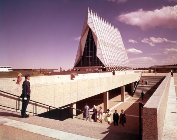 Gallery of AD Classics: USAFA Cadet Chapel / Walter Netsch of Skidmore ...