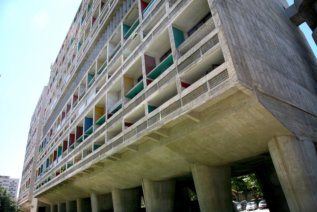 Gallery of Architecture Classics: Unite d' Habitation / Le Corbusier - 13