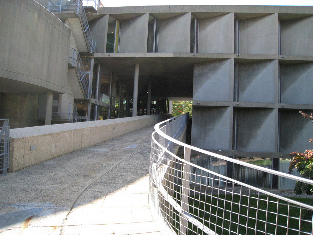 Gallery of AD Classics: Carpenter Center for the Visual Arts / Le ...