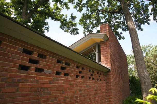 Gallery of AD Classics: AD Classics: Willey House / Frank Lloyd Wright - 3