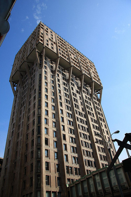 Gallery of AD Classics: Torre Velasca / BBPR - 3