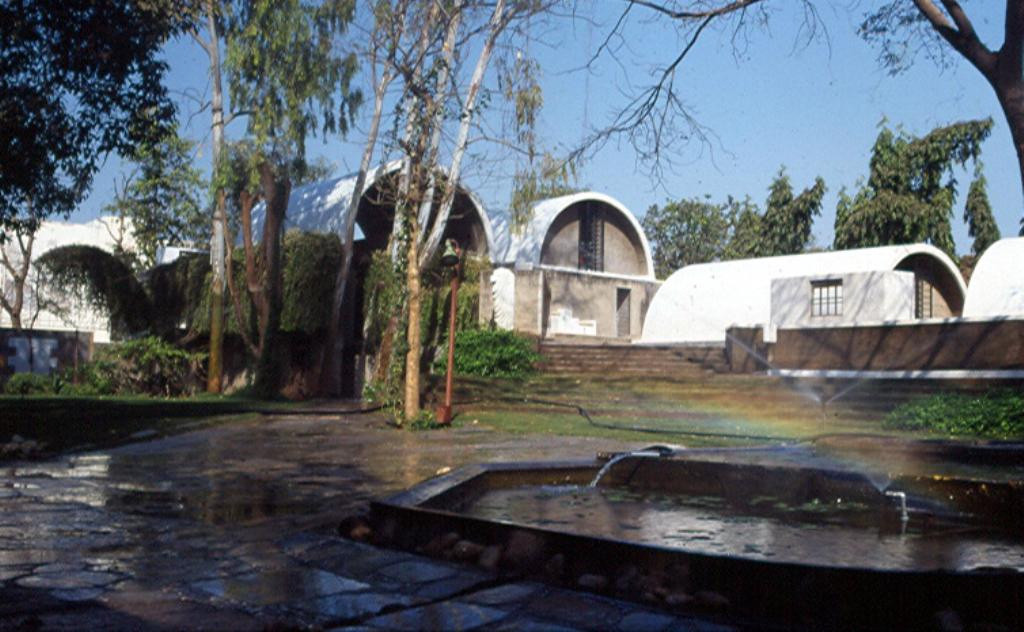 Galería de Clásicos de Arquitectura: Sangath / Balkrishna Doshi - 10