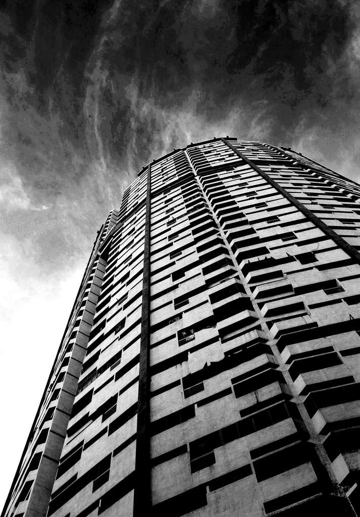 Gallery of AD Classics: Pearl Bank Apartments / Tan Cheng Siong ...