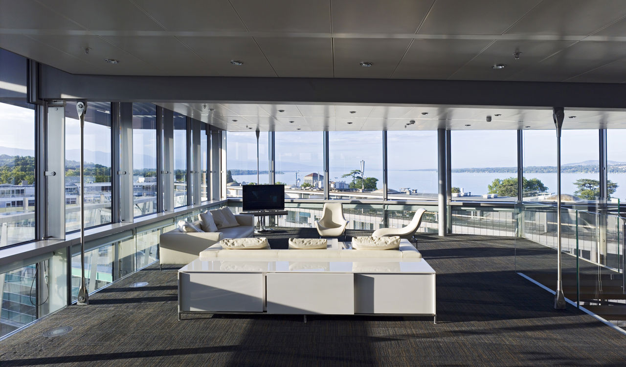 Gallery of Flashback: Merck Sereno Headquarters / Murphy Jahn - 3