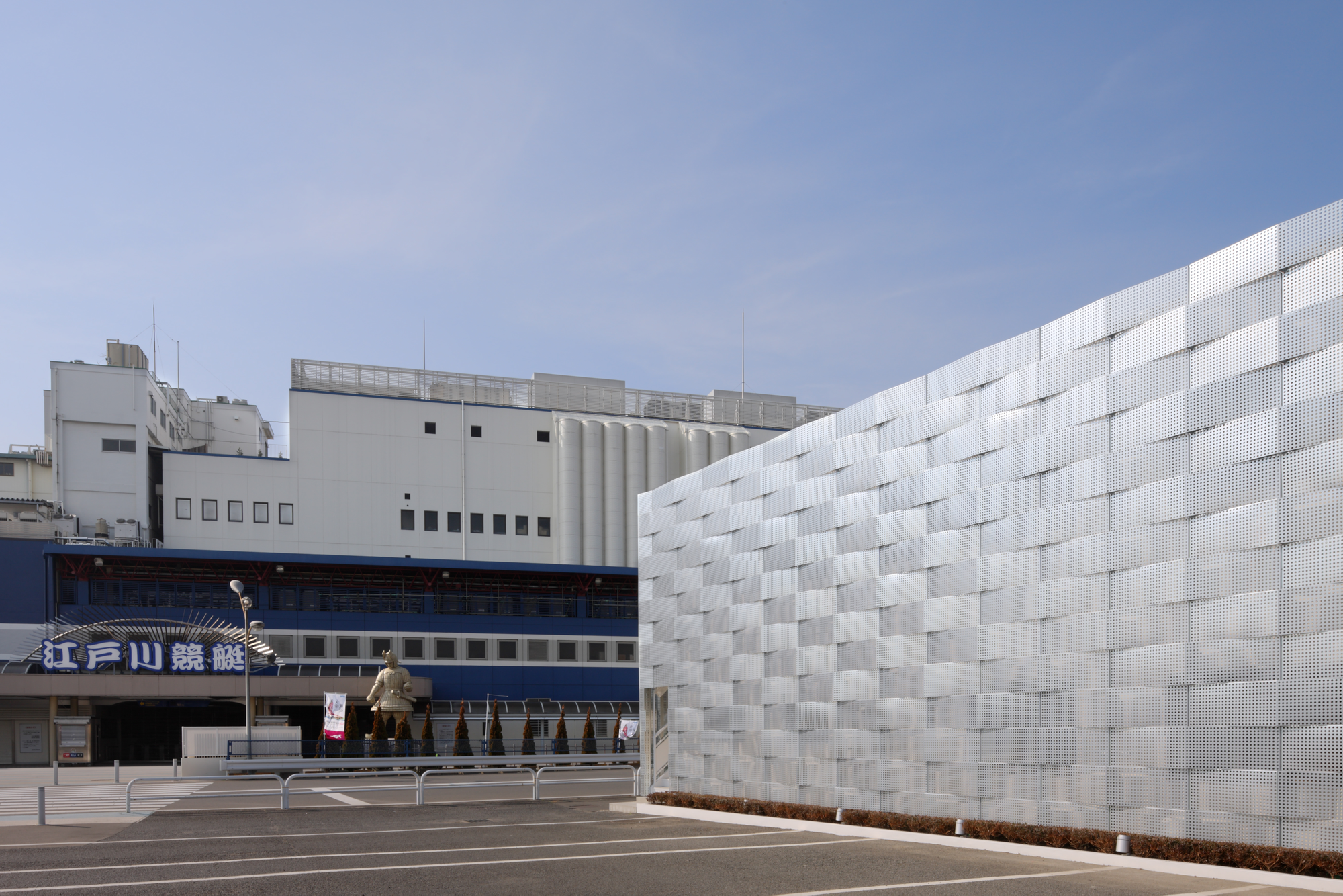 Gallery of Edogawa Garage Club Renovation / Jun’ichi Ito Architect ...