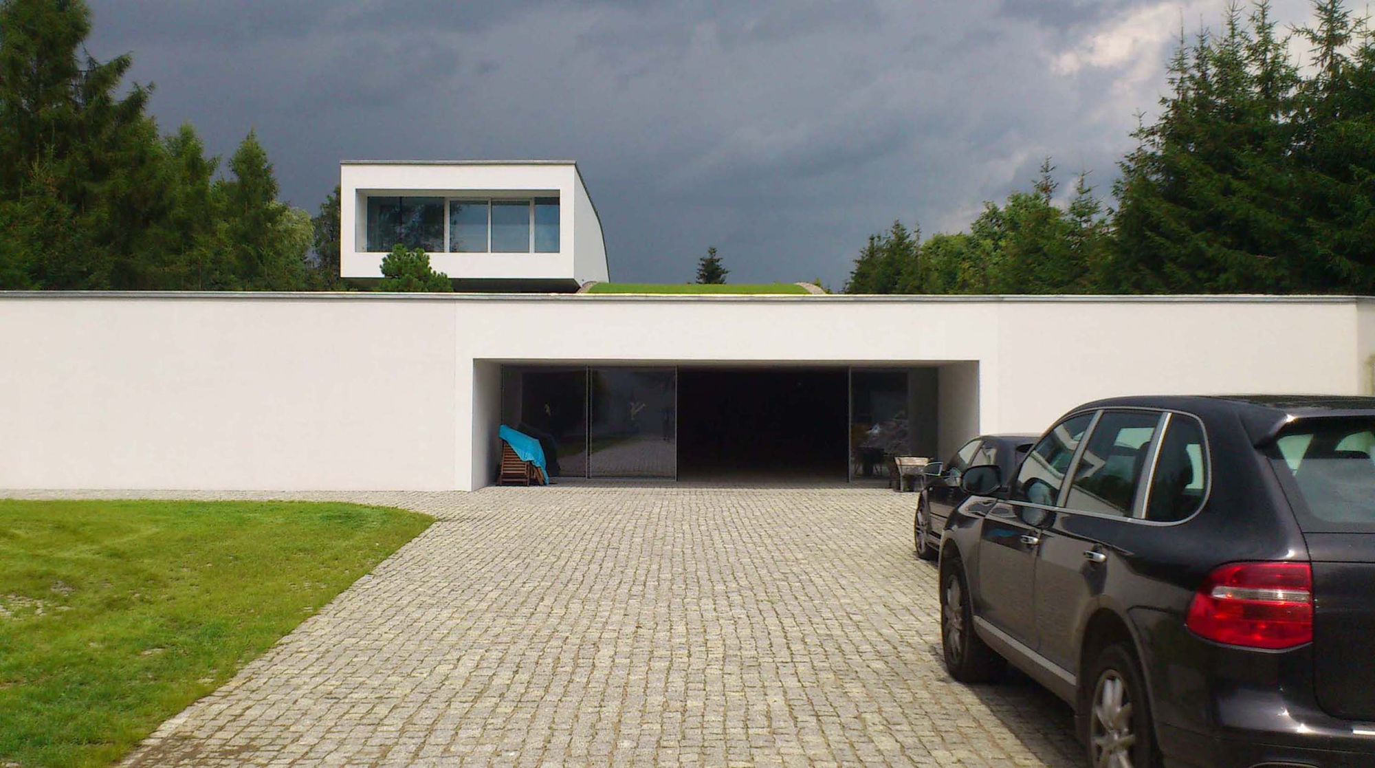 Gallery of Auto-Family House / KWK PROMES - 6
