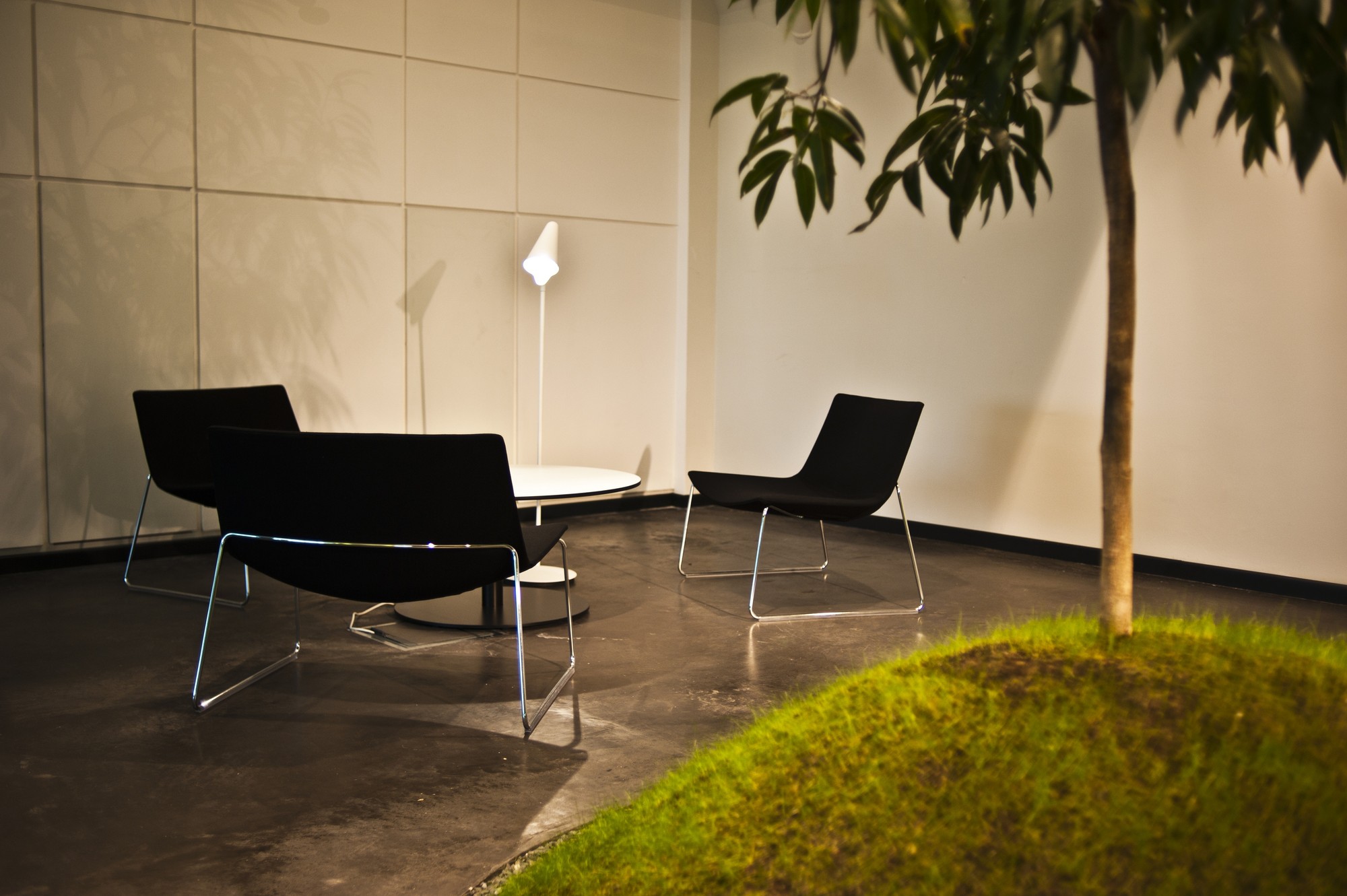 Gallery of Office of Technology Company / TSEH Architectural Group - 17