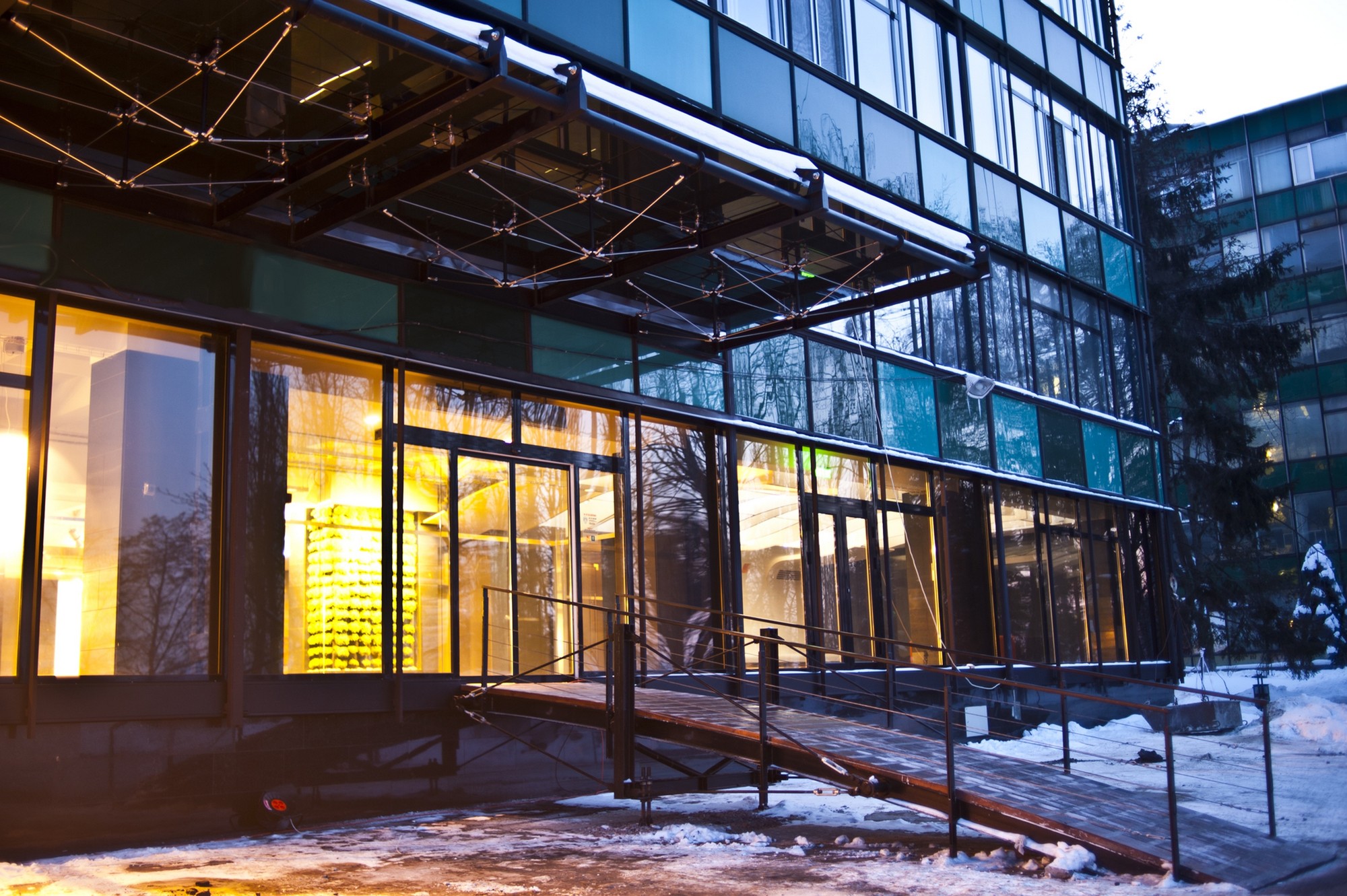 Gallery of Office of Technology Company / TSEH Architectural Group - 30