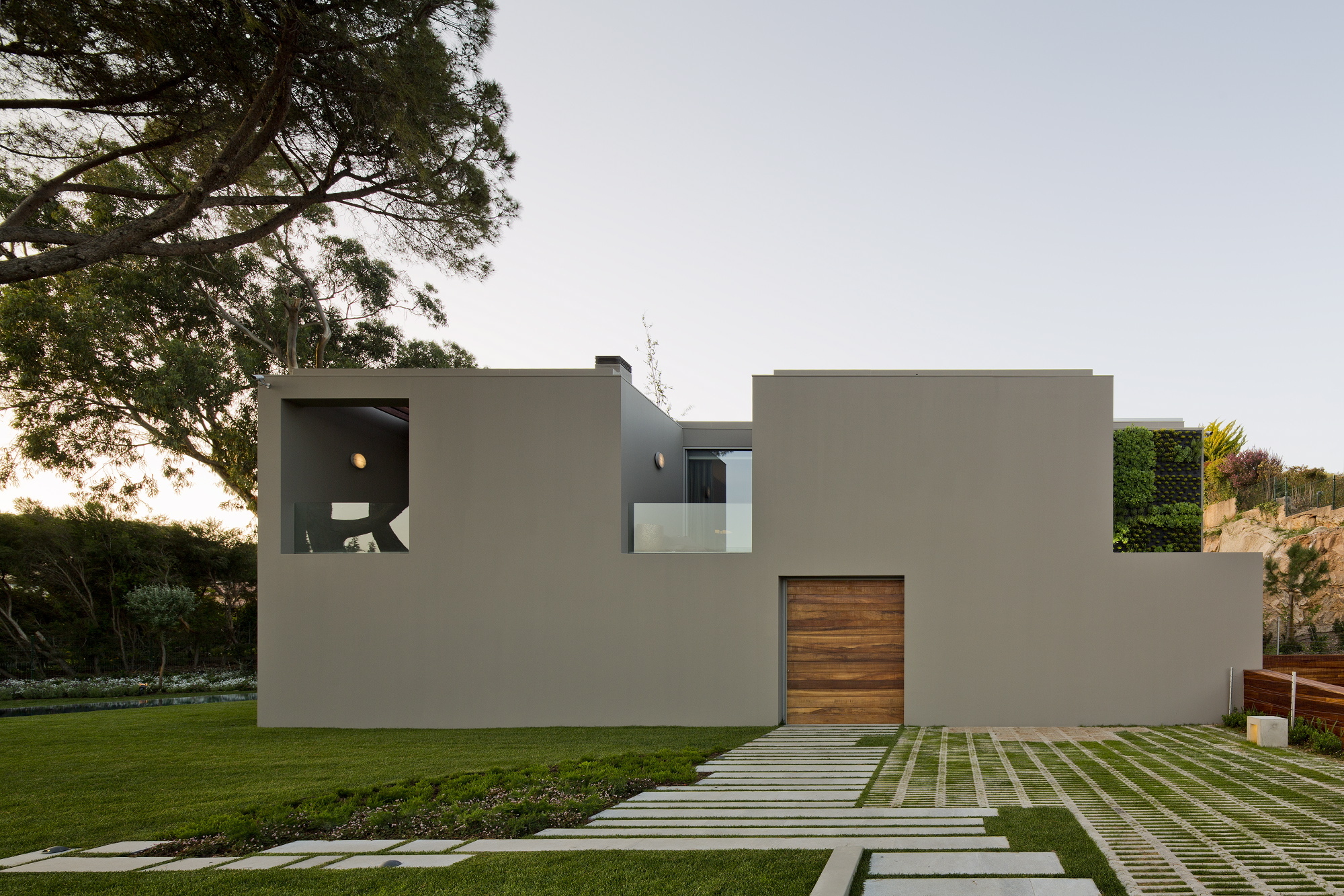 Gallery of House in Quinta Patino / Frederico Valsassina Arquitectos - 20