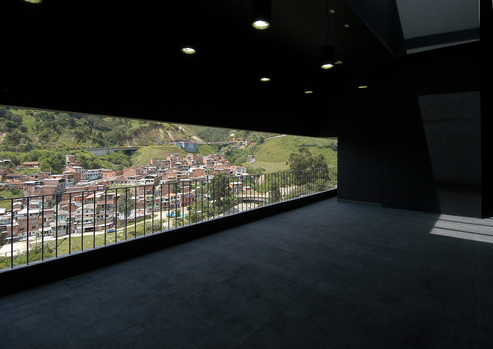 Gallery of Fernando Botero Park Library / G Ateliers Architecture - 33