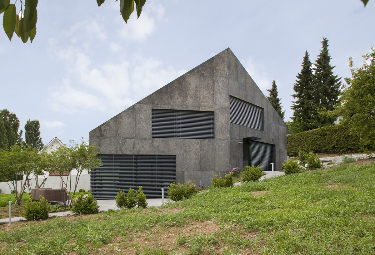 Gallery of Two Single-Occupancy Detached Houses / L3P Architekten - 2