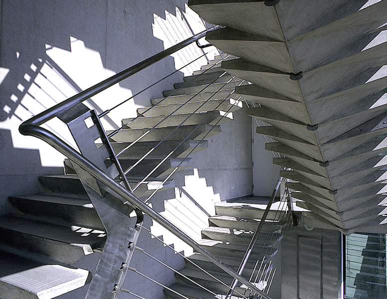 Galería de Edificio Manantiales / Izquierdo Lehmann Arquitectos, Raimundo Lira Arquitectos y ...