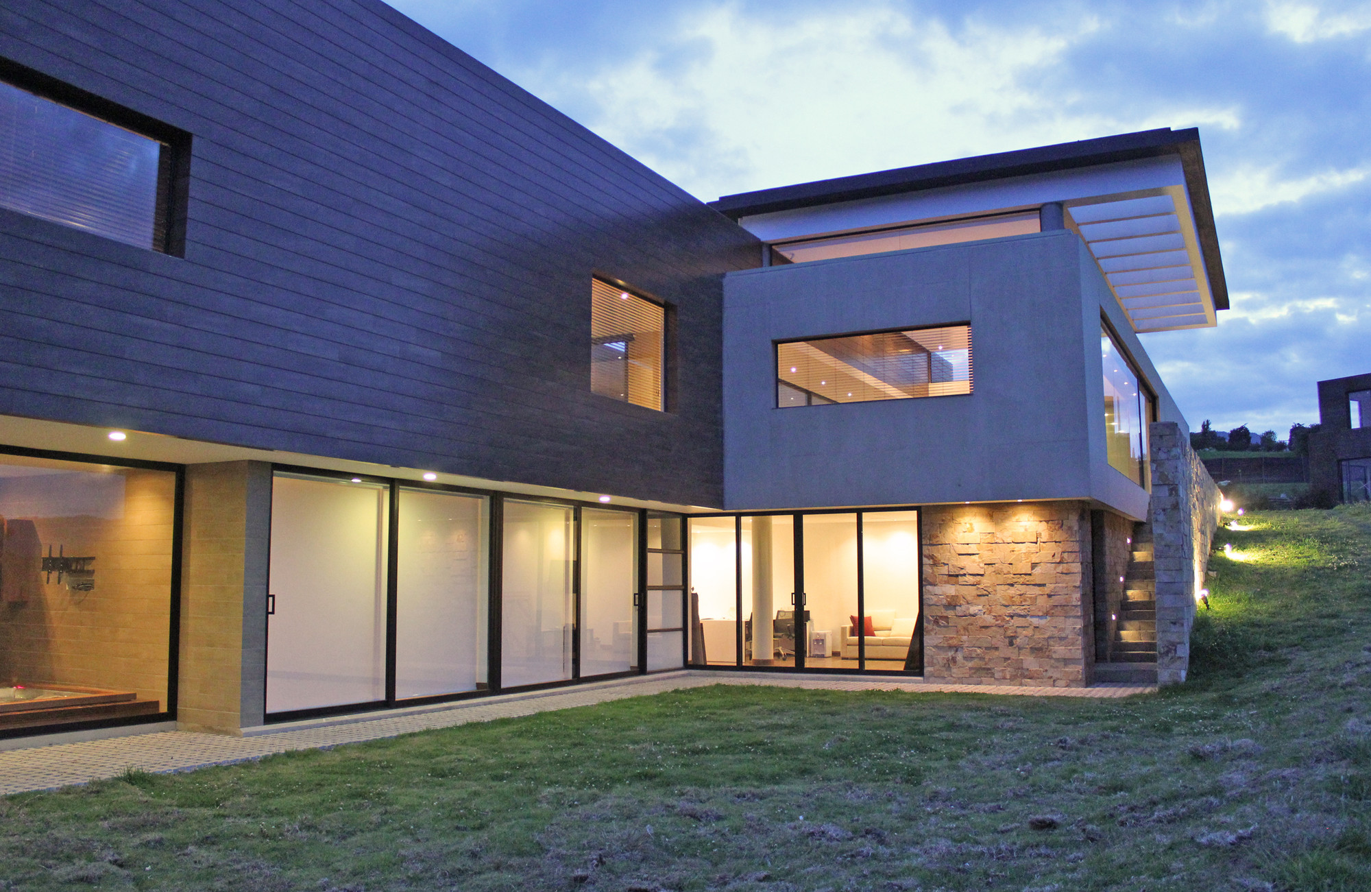 Gallery of AR House / Campuzano Architects - 7