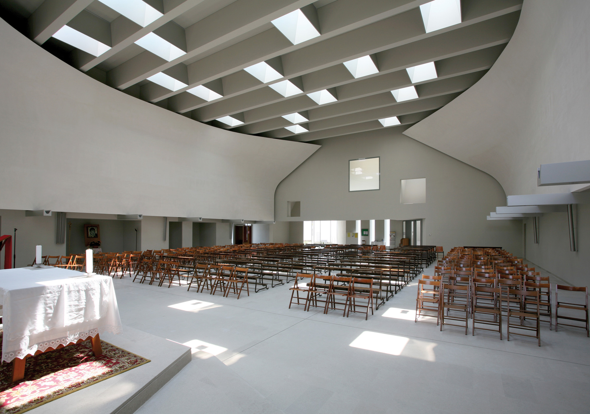 Gallery of Christ Resurrection Church / Cino Zucchi Architetti + Zucchi ...
