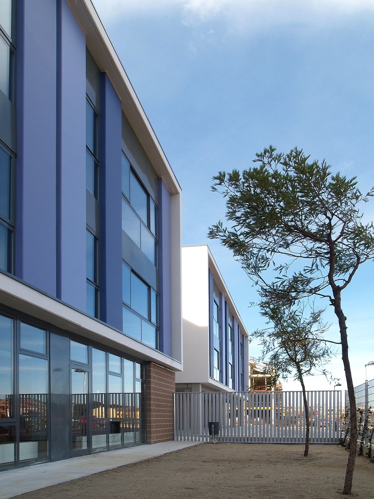 Gallery of Secondary School Pla Marcel / ONL Arquitectura - 3