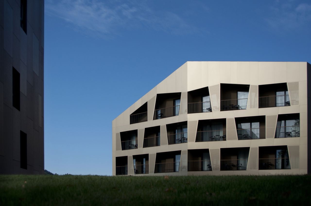 Galería de Hotel Well / MVA - 5