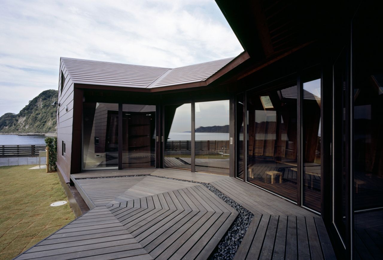 Gallery of Seashore Shell House / Takeshi Hirobe Architects - 5