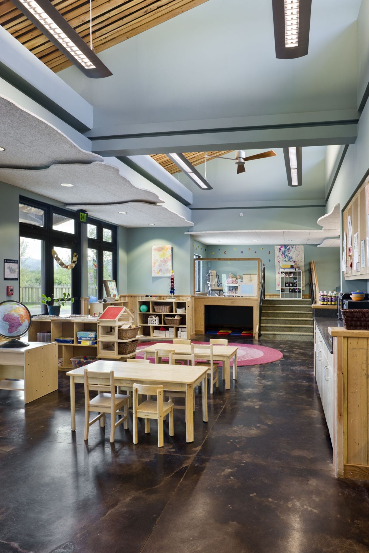 Galería de Centro de Aprendizaje para niños en Teton / Ward+Blake ...