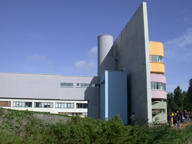 Galeria de Clássicos da Arquitetura: Wall House 2 / John Hejduk - 11