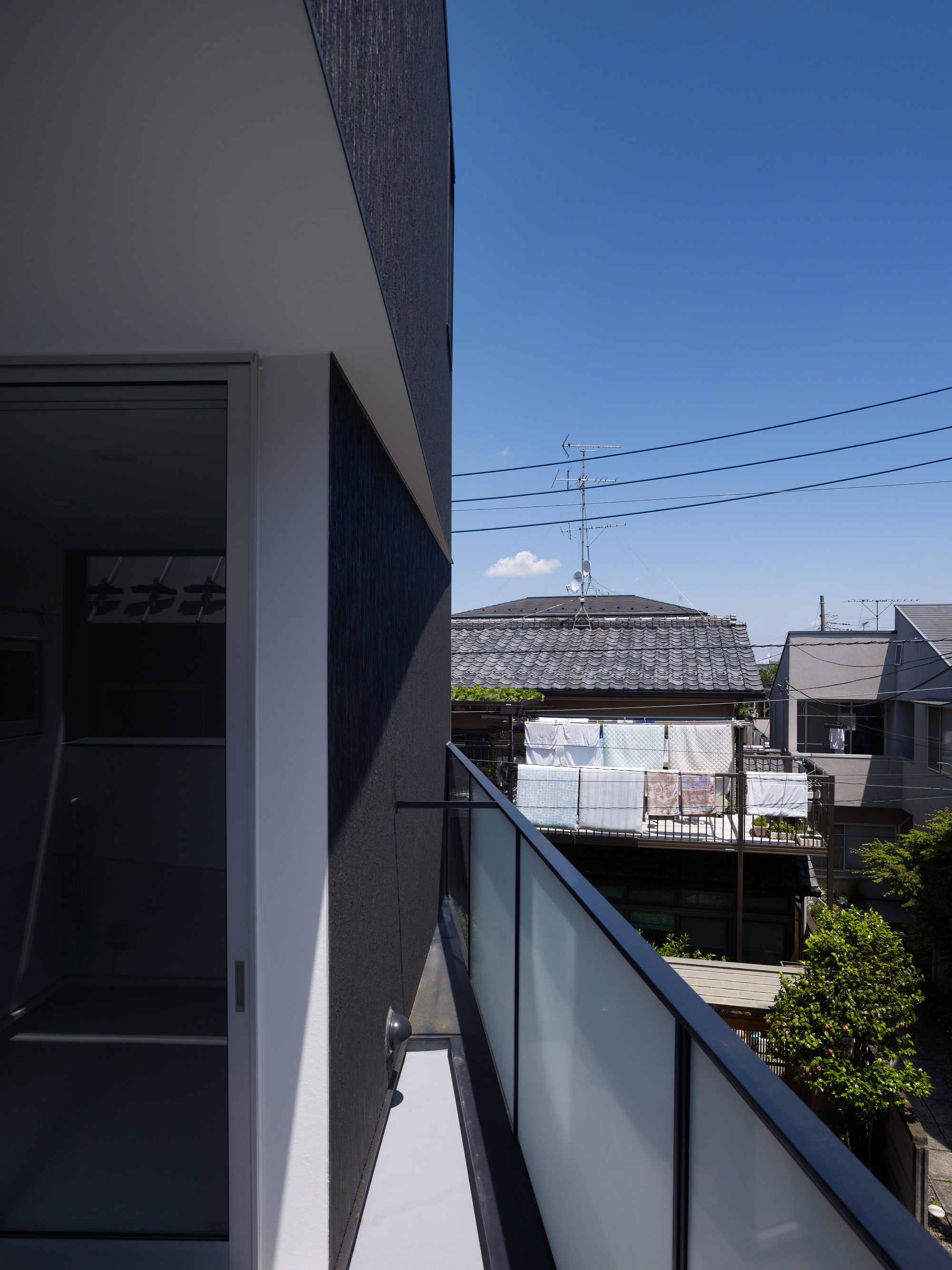 Gallery of Tokyo Balconies / KINO Architects - 14