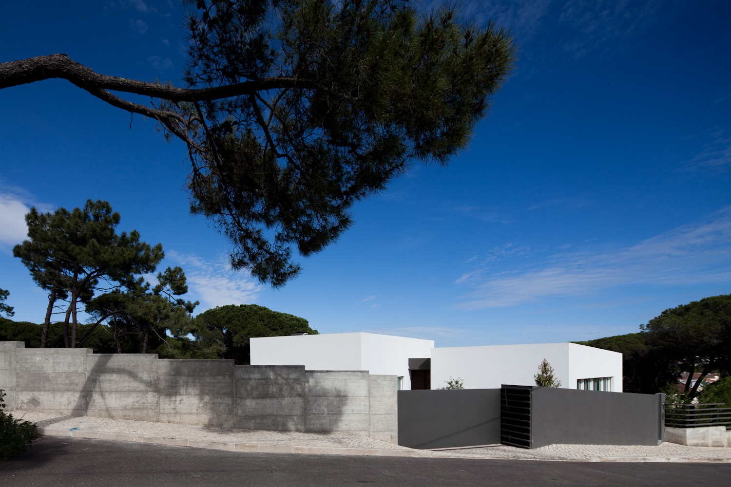 Gallery of Godiva House / Empty Space Architecture - 6