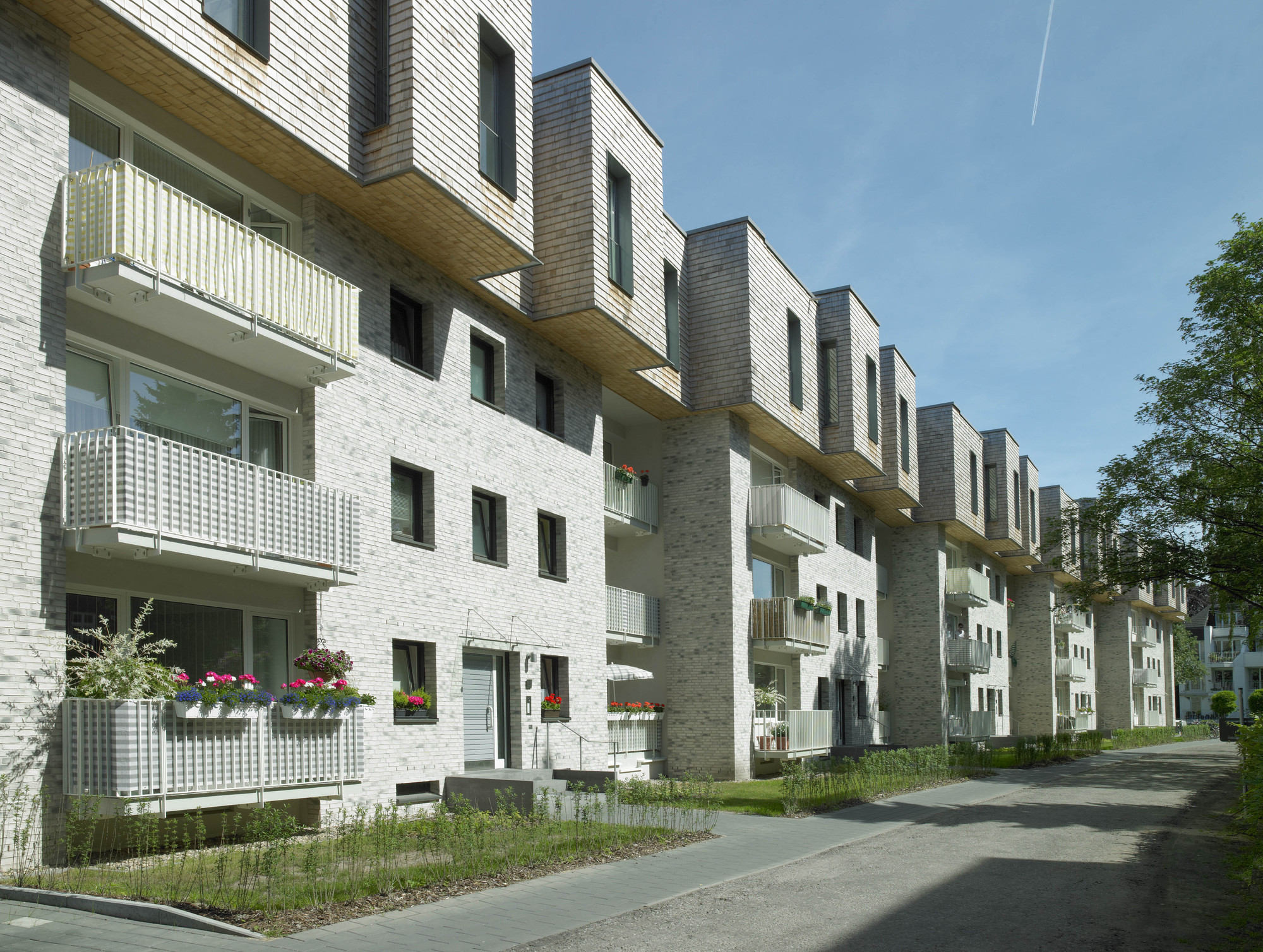 Gallery of Treehouses Bebelallee / blrm Architekt*innen - 2