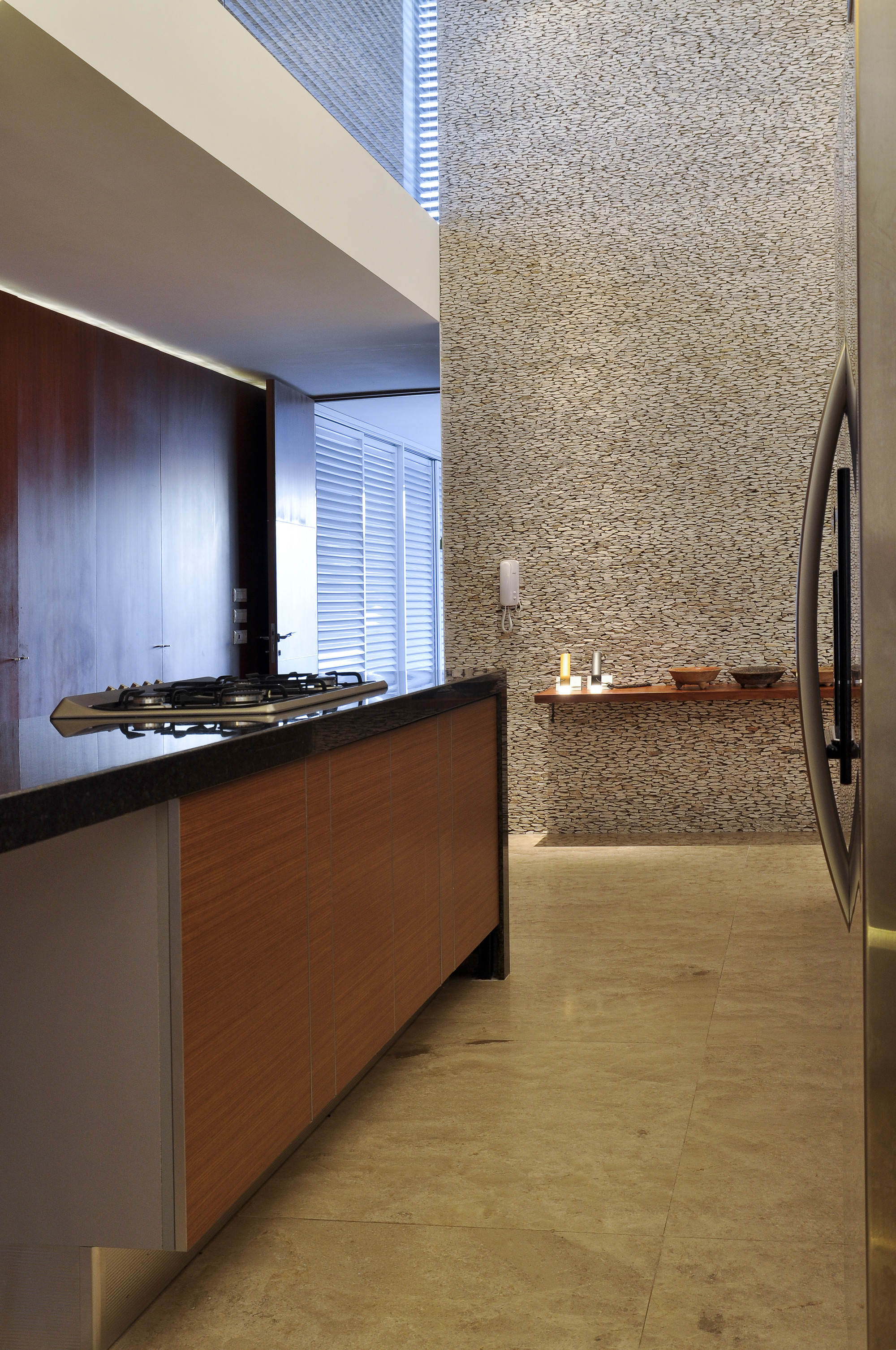 Gallery of Rajuela House / Muñoz Arquitectos - 8