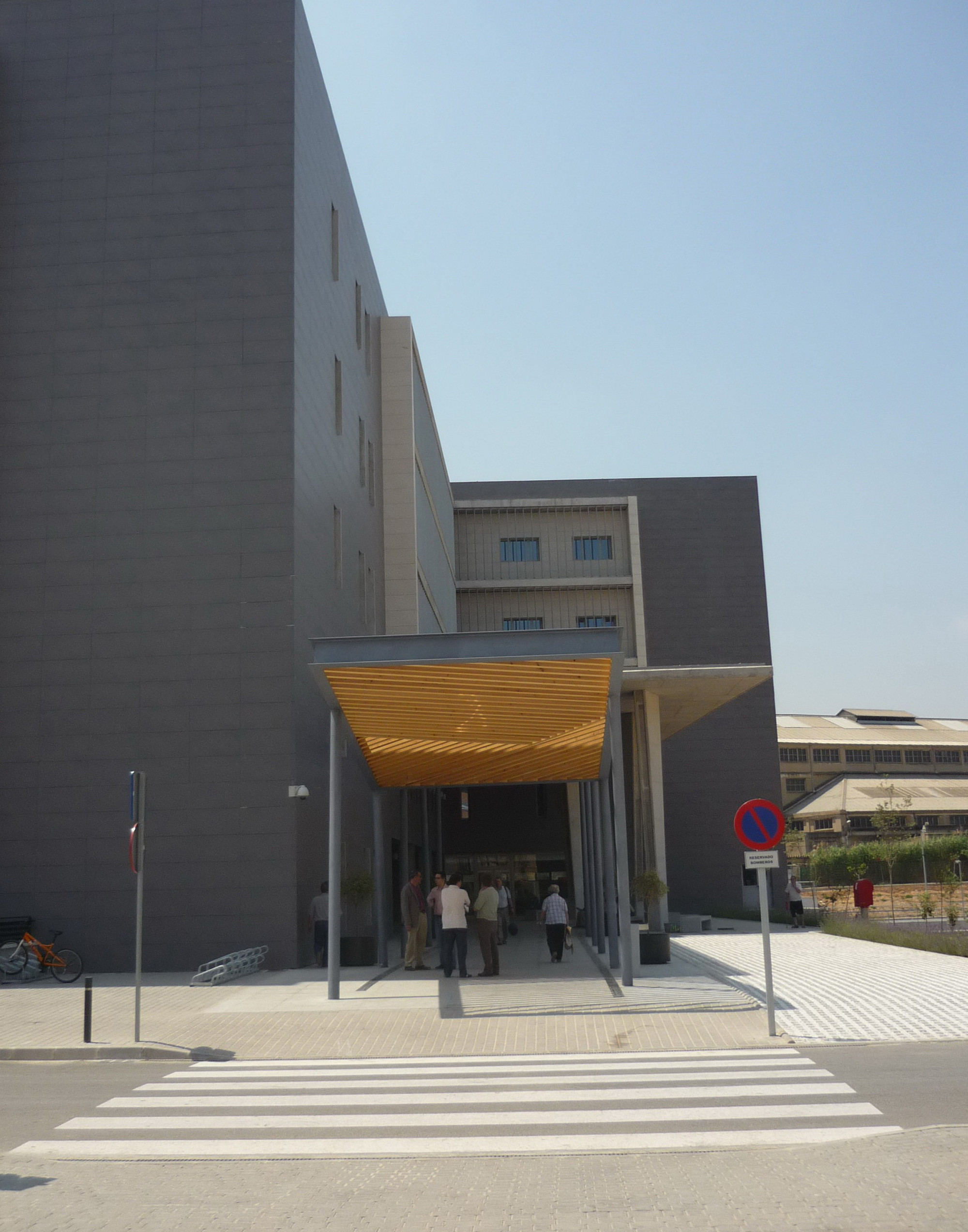 Galeria de Hospital de Manises / EACSN - 12