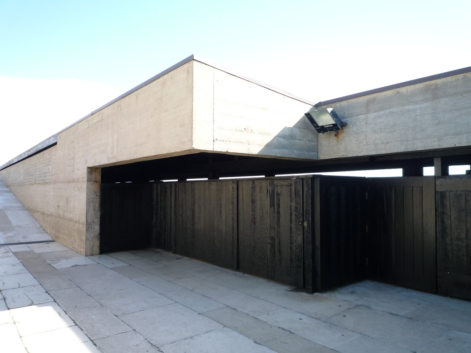 Gallery of AD Classics: Leça Swimming Pools / Álvaro Siza Vieira - 17