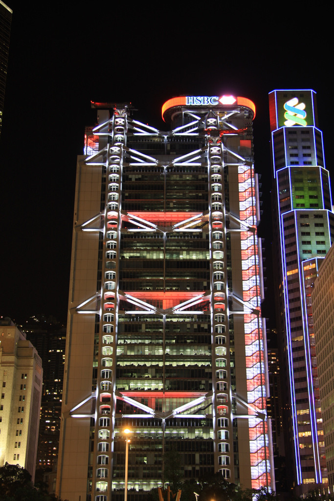 Gallery of AD Classics: Hong Kong and Shanghai Bank / Foster + Partners - 6