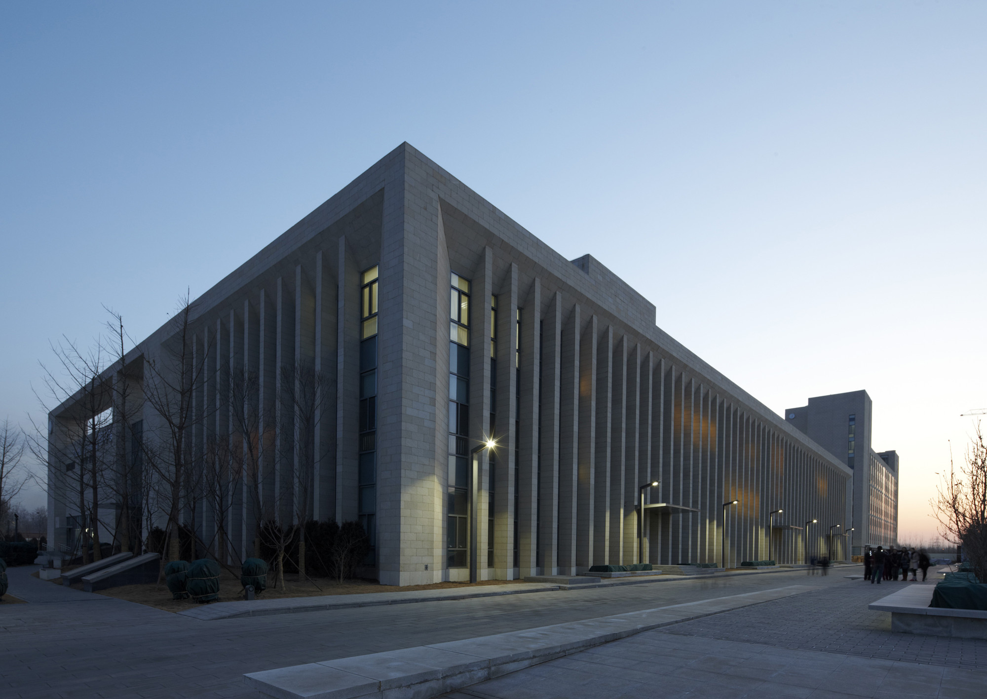 Gallery of Wanda Academy / HYHW Architecture Consulting - 14