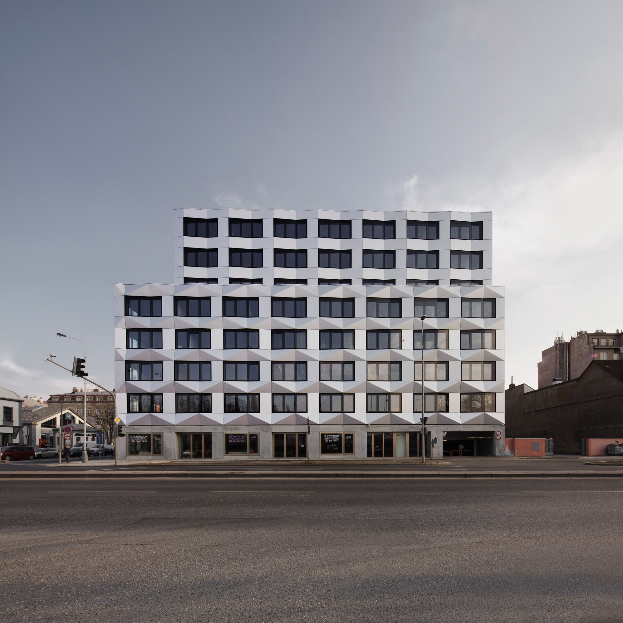 Gallery of Keystone Office Building / EM2N - 6