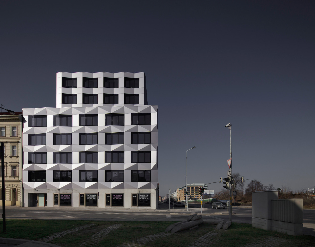 Gallery of Keystone Office Building / EM2N - 6