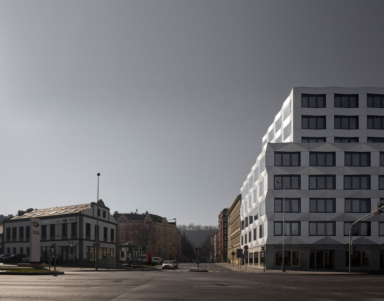 Gallery of Keystone Office Building / EM2N - 1