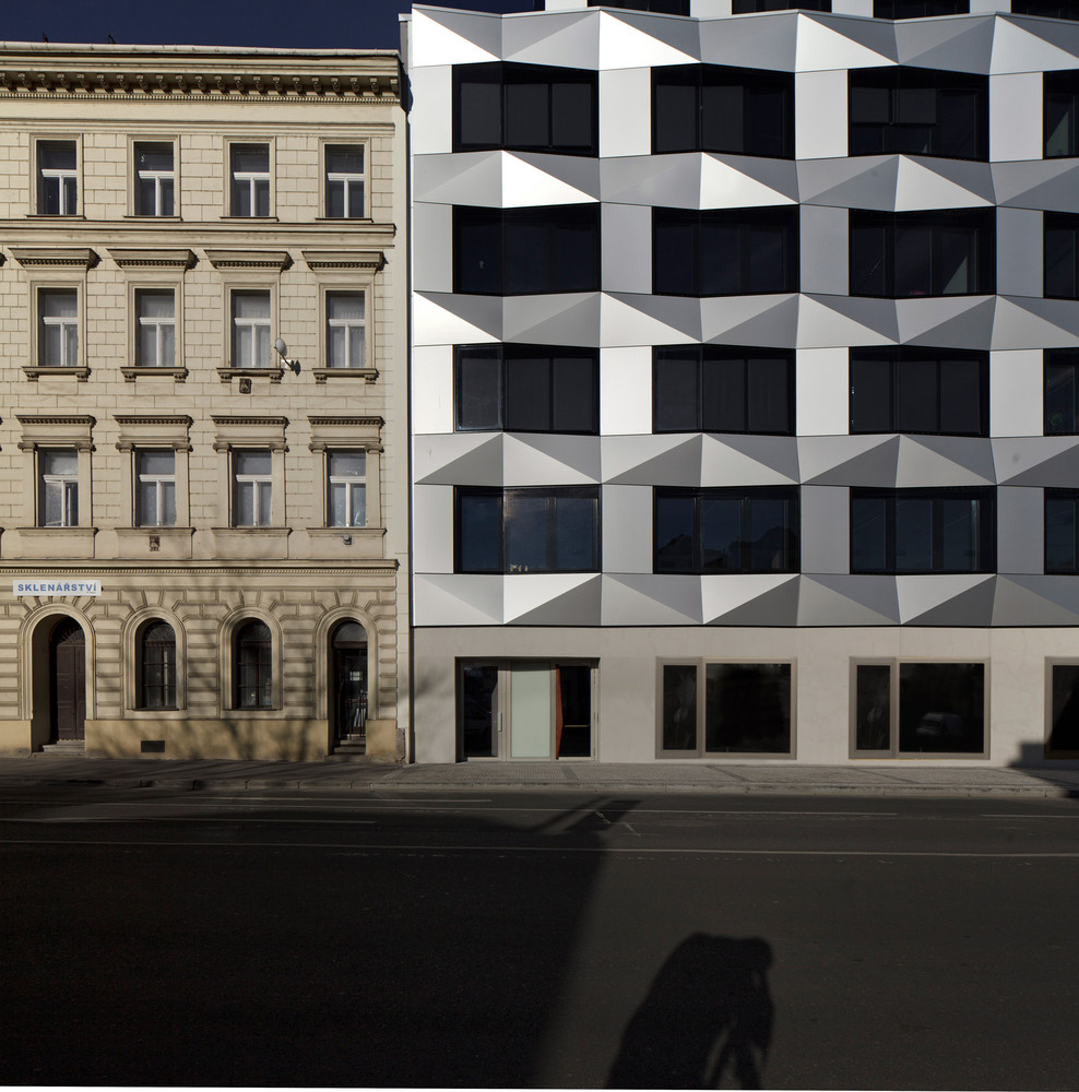 Gallery of Keystone Office Building / EM2N - 6