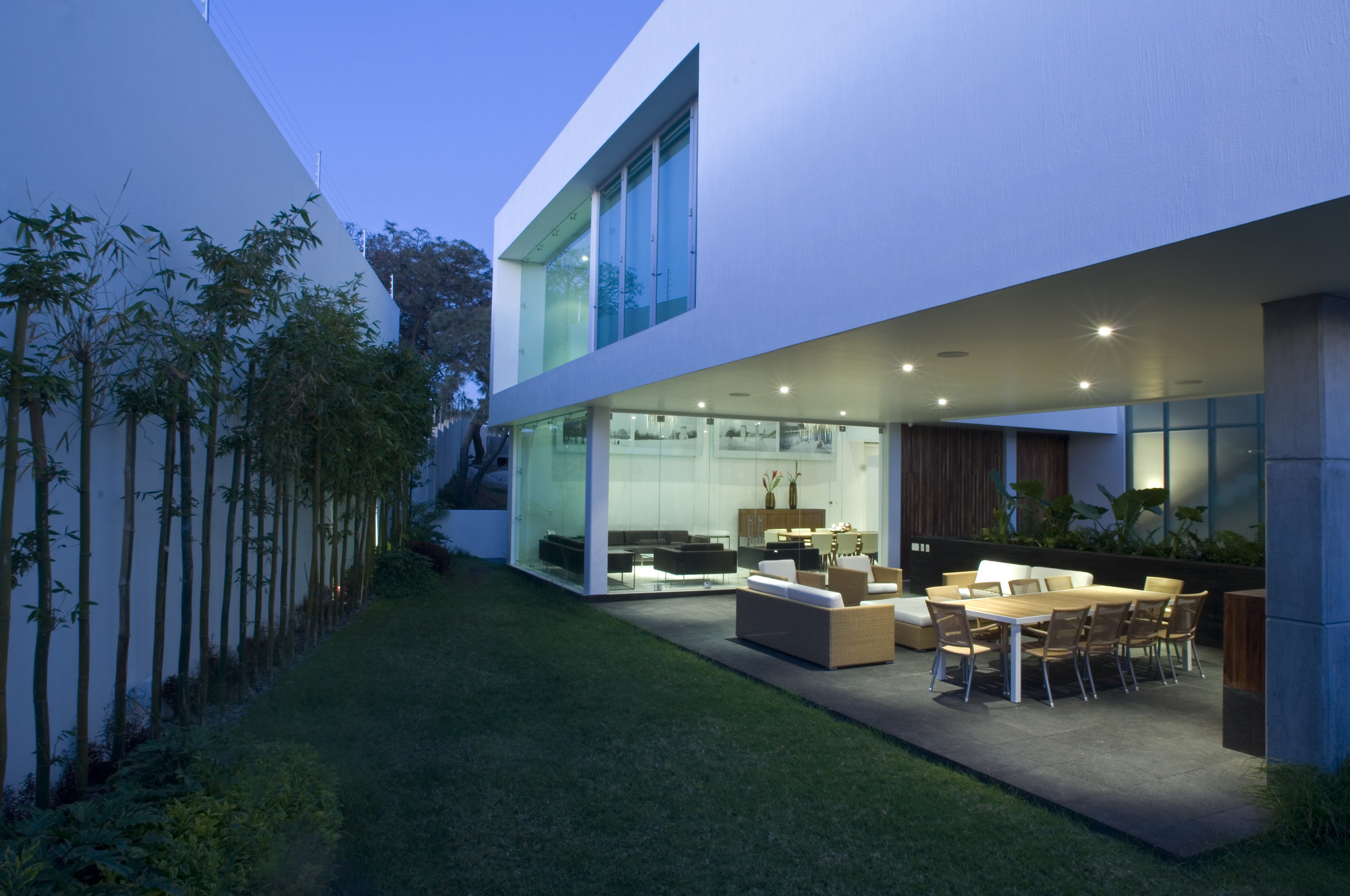 Gallery of EM House / TaAG Arquitectura - 6