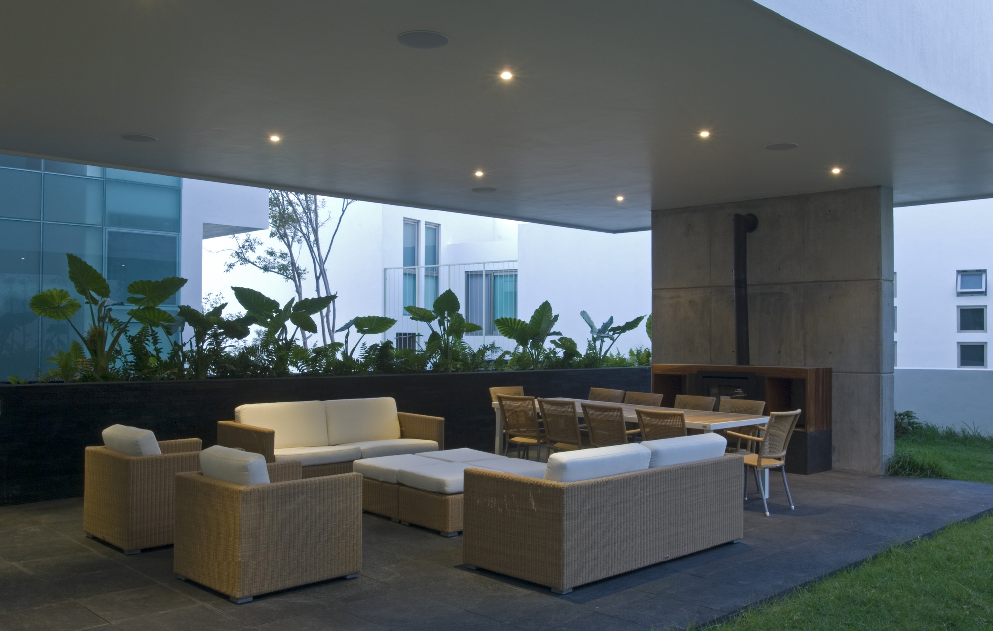 Gallery of EM House / TaAG Arquitectura - 10