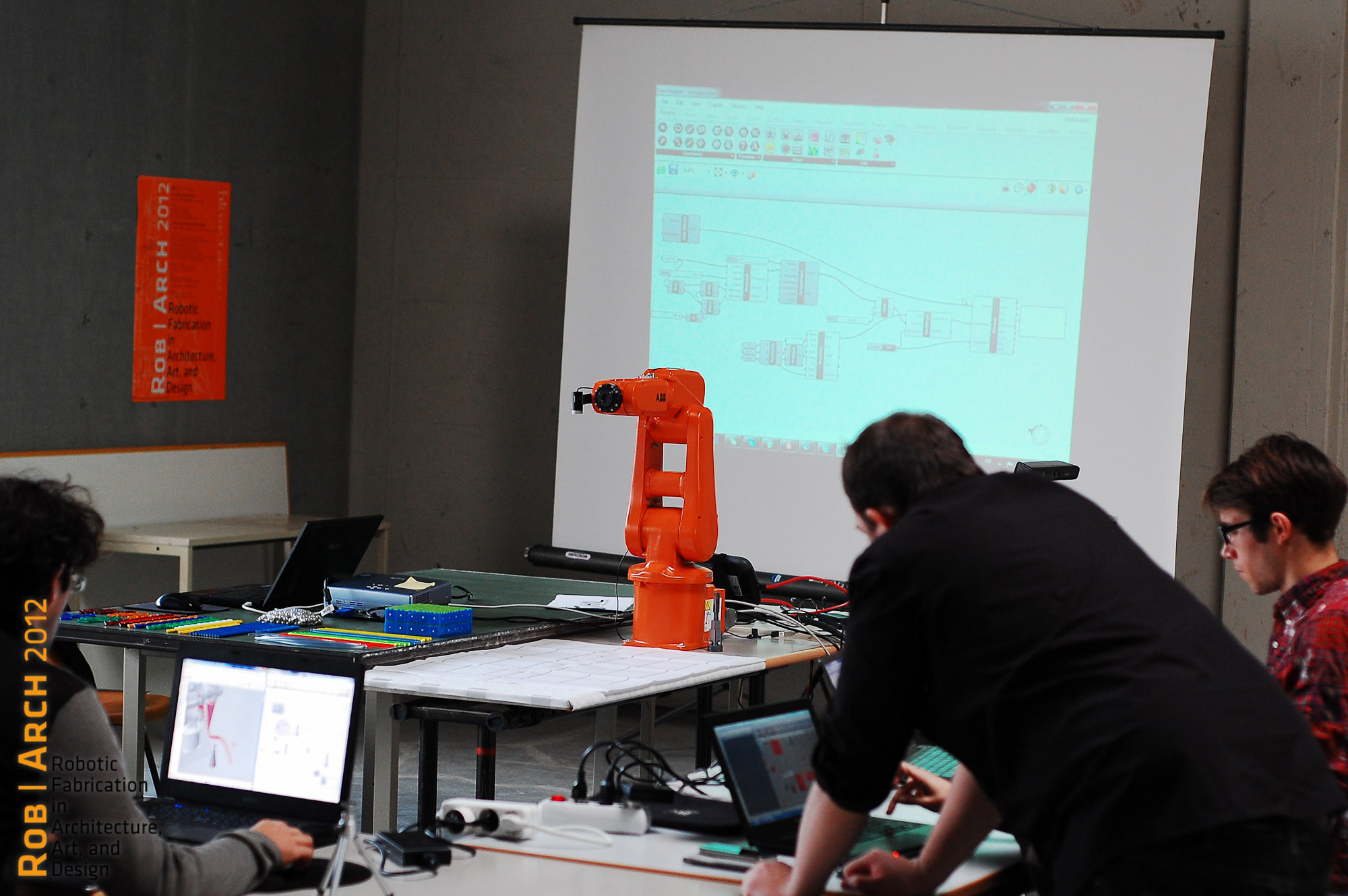 Gallery of 5 Robots Revolutionizing Architecture's Future - 6