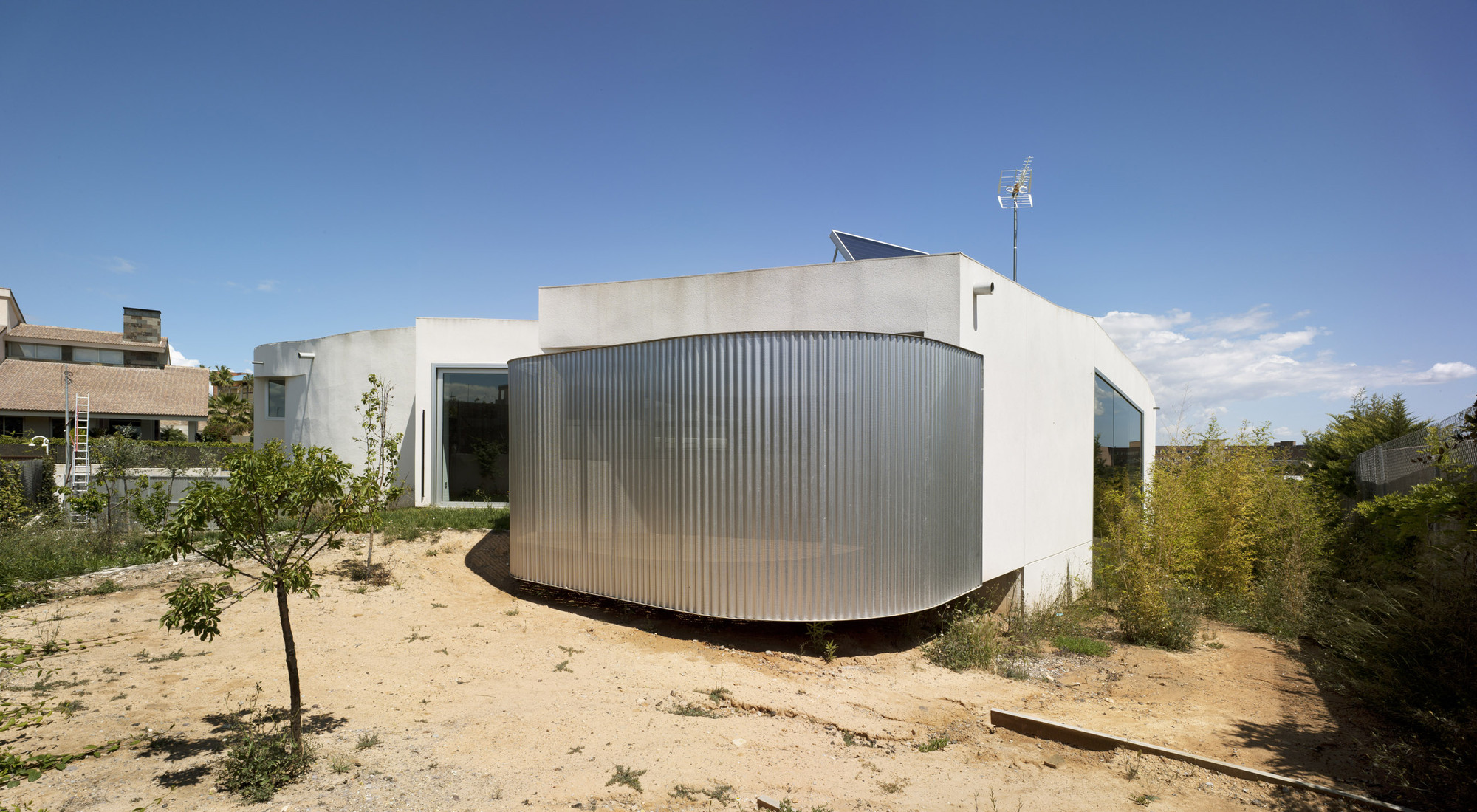 Gallery of Introverted House / XPIRAL - 9