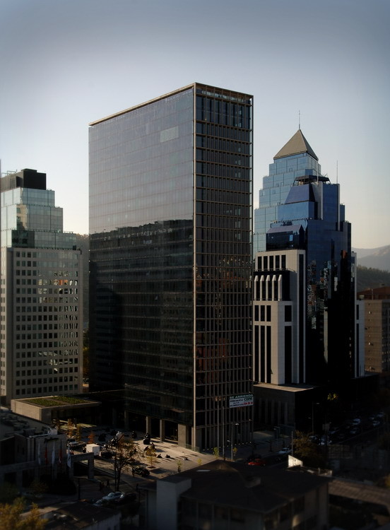 Galería de Edificio Corporativo CCU - +arquitectos / +arquitectos + Tuca Arqs + ADN + Flaño ...