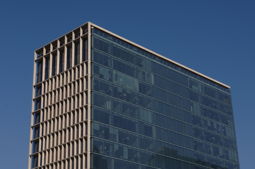 Galería de Edificio Corporativo CCU - +arquitectos / +arquitectos + Tuca Arqs + ADN + Flaño ...