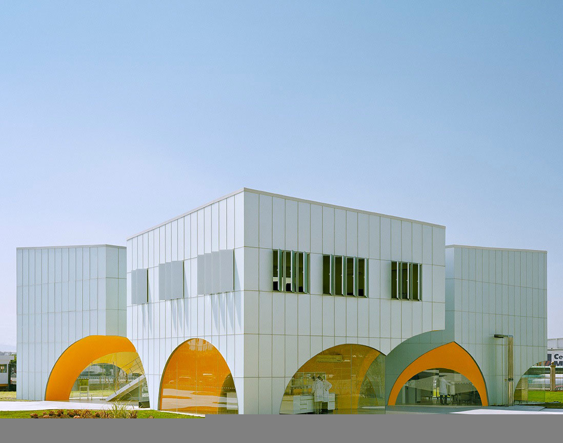 Galería de Nestle Querétaro / Rojkind Arquitectos - 15