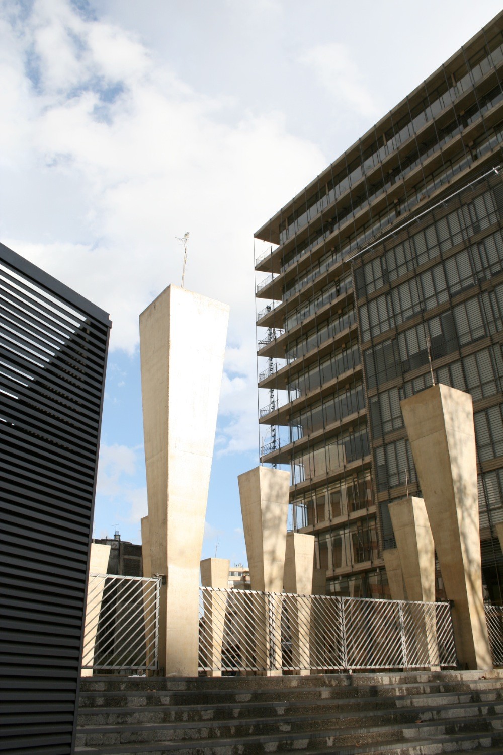 Galería de Edificio Patio Alameda / Baixas del Rio Arquitectos - 2