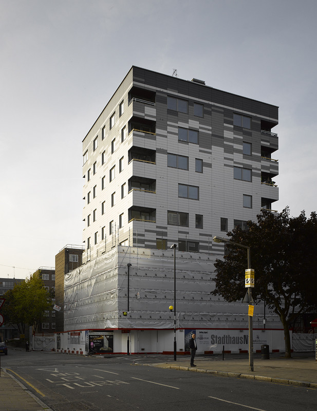 Galería de Stadthaus, 24 Murray Grove - Waugh Thistleton Architects ...