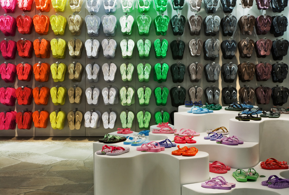 Galería de Tienda Havaianas / Isay Weinfeld - 4