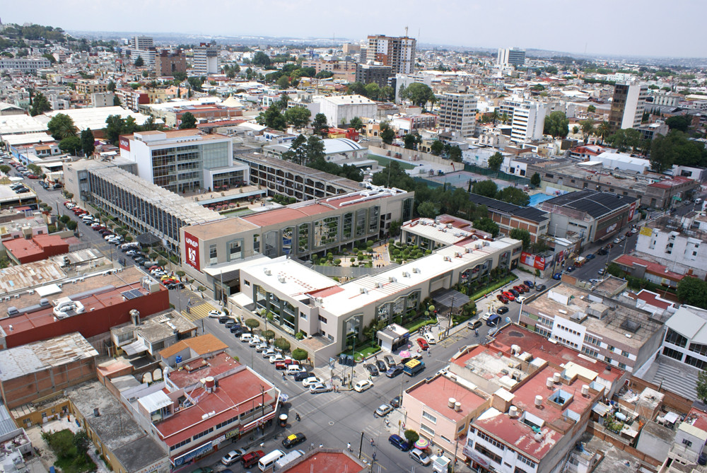 Galería de Edificio T - UPAEP / Vargas Tejeda Arquitectos - 15